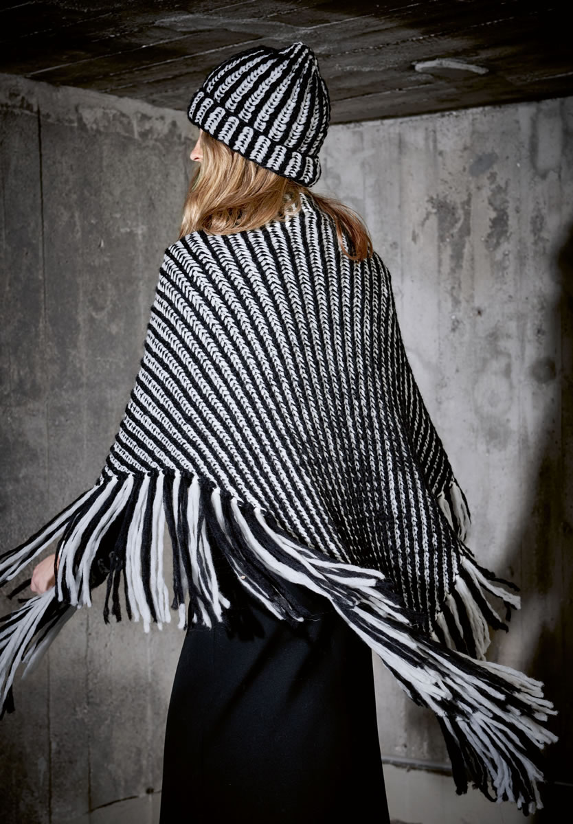 Lana Grossa SHAWL IN 2-COLOR SHAKER RIB Lala Berlin Softness | Design ...